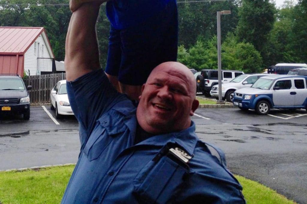 Gerard Benderoth rogue NYPD cop with links to 4 murders kills self ...