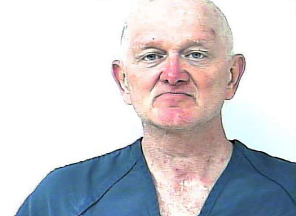 Richard Lloyd sets fire to Florida convenience store cause he thought ...