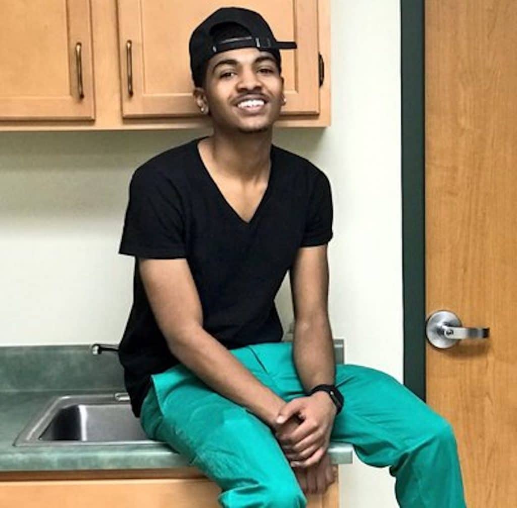 James Eric Davis.Jr shoots Diva and James Davis.Sr dead in domestic dispute