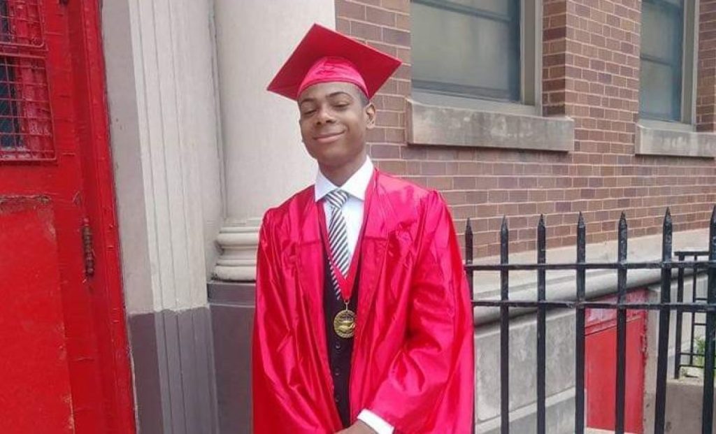 Darion Strong Chicago teen shot dead in mystery ambush shooting