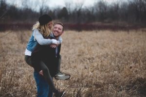 College relationships: Students finding love during school can be good