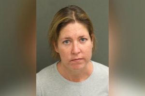 Sarah Boone Orlando woman zips Jorge Torrez Jr.suitcase films him dying