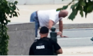 Floyd Ray Roseberry Capitol bomb threat suspect FB Live motives