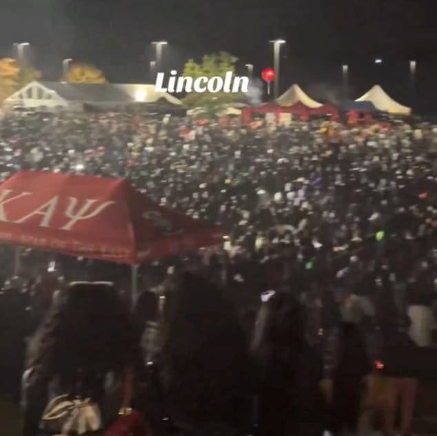 Keona Zachyua Hampton shoots Cecilia Simpson dead outside Dallas PetSmart